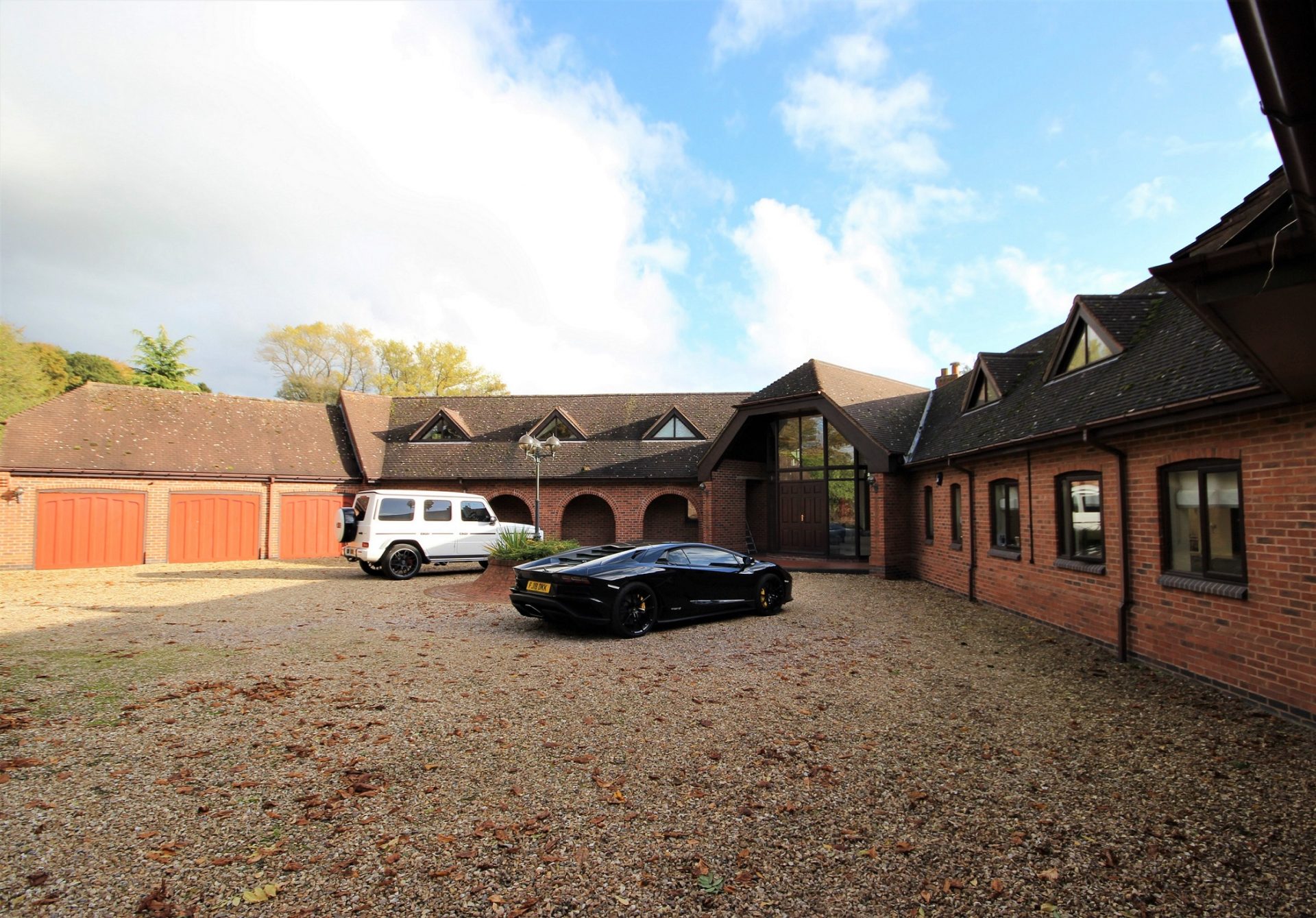 Pictures: Bespoke £1.6m home in Papplewick hits the property market ...