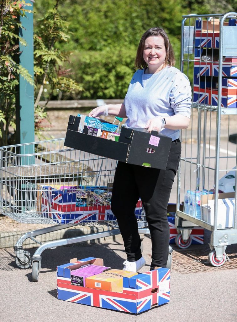 Pictures: Ruth Edwards MP volunteers at charity Sewa Day Nottingham ...