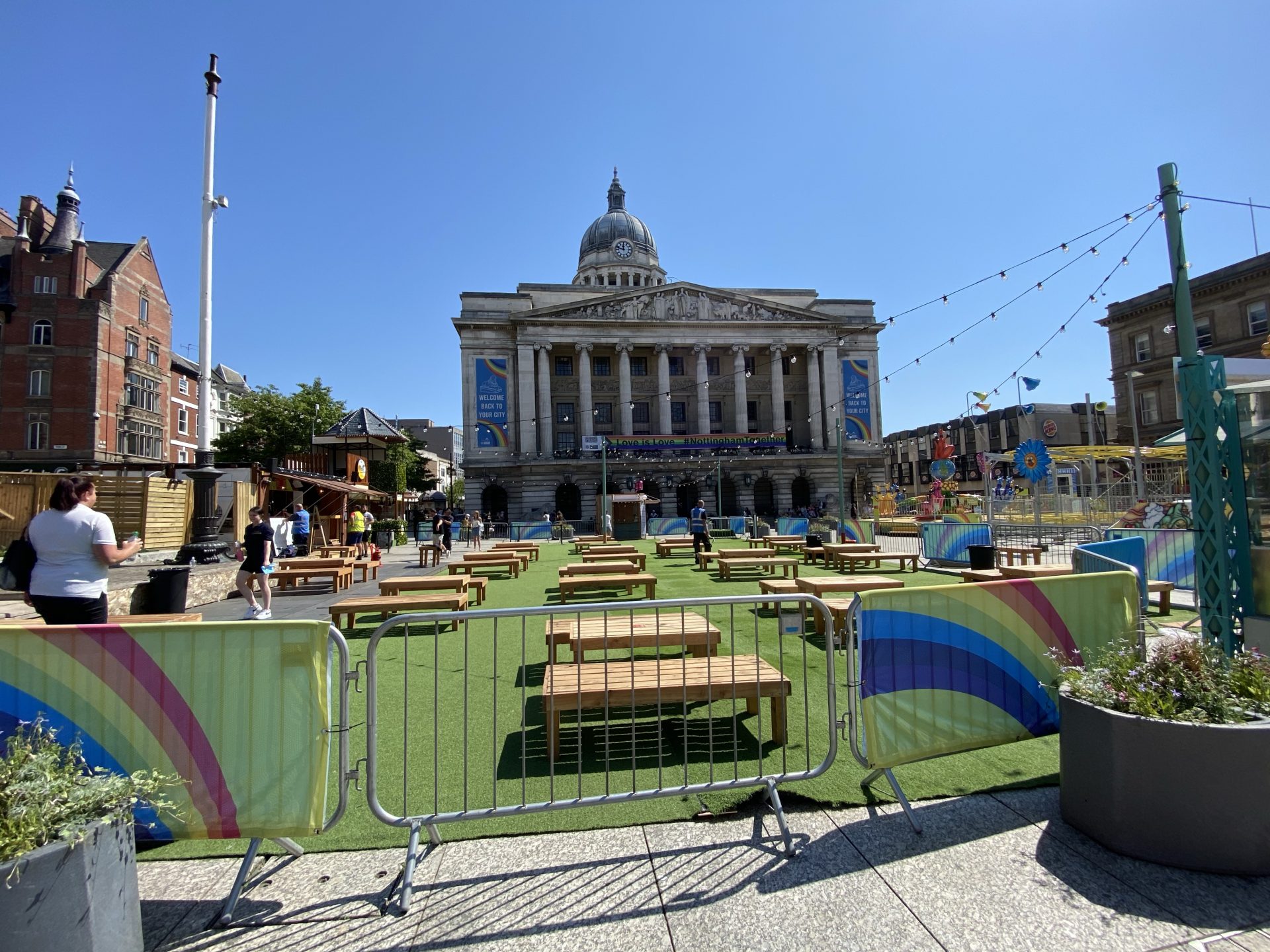 Pictures: Nottingham's Old Market Square prepares for alfresco dining ...