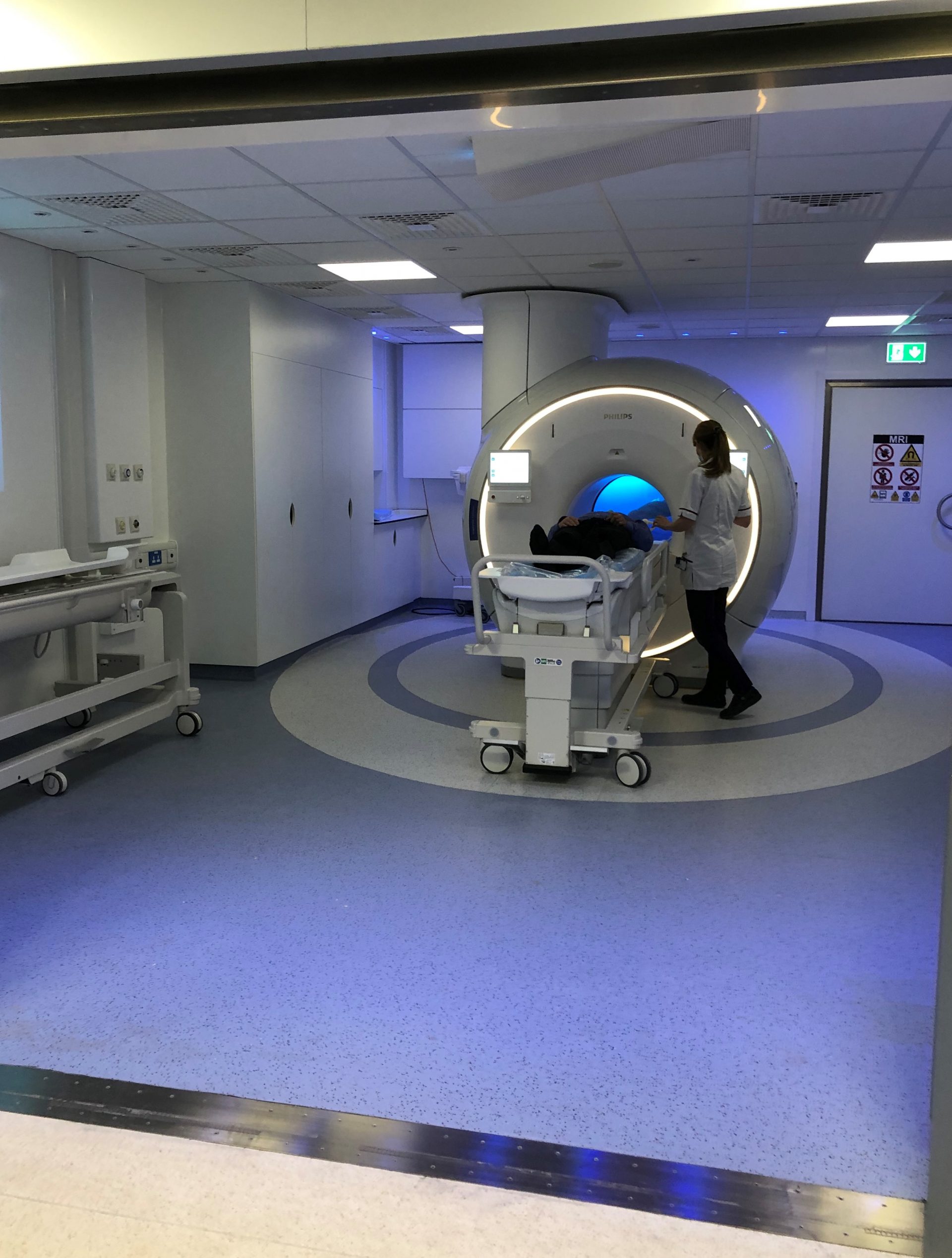 £2.9 million MRI scanner unveiled at QMC | West Bridgford Wire