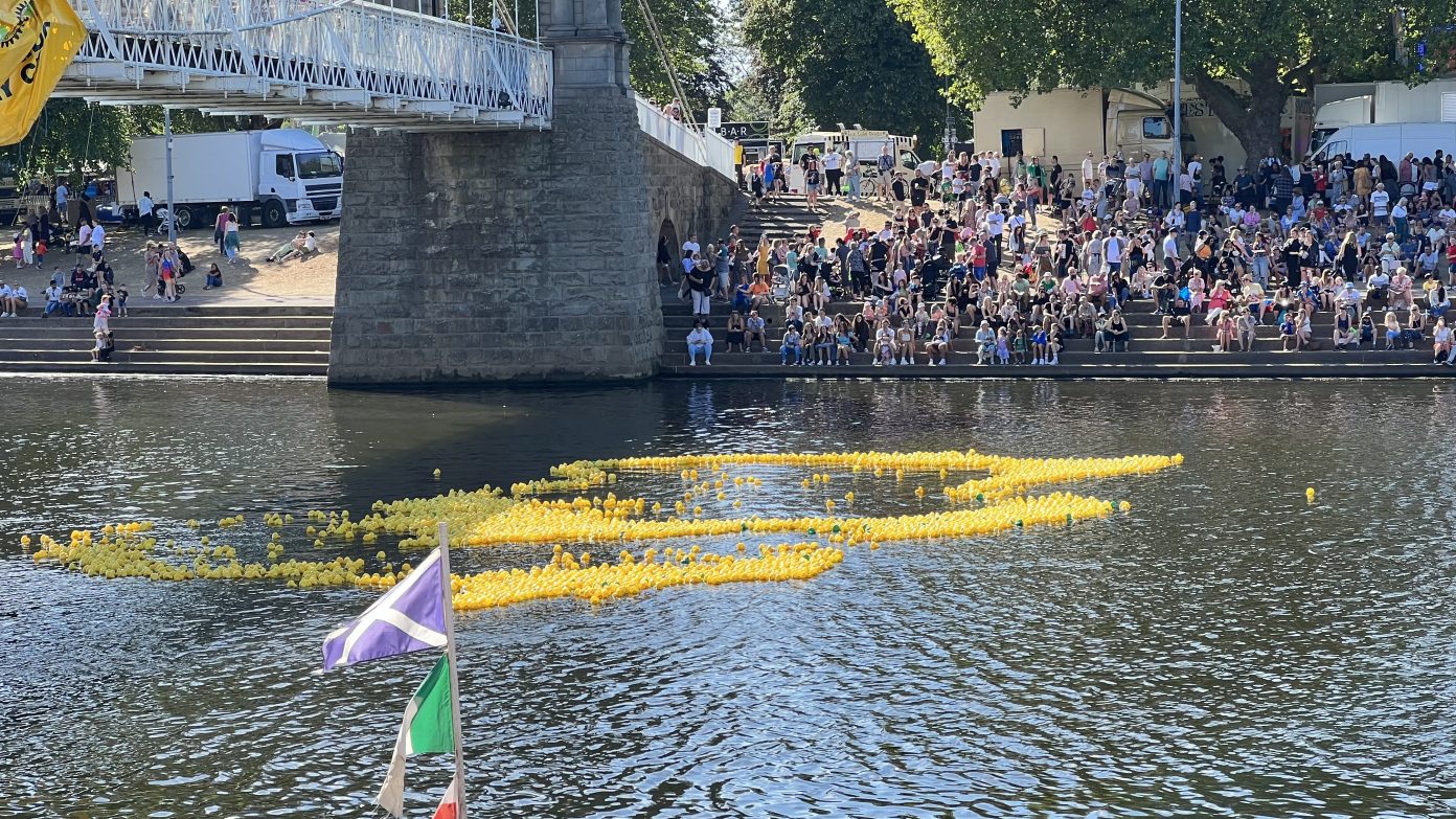 Pictures: The Great Nottingham Duck Race off to a flying start...almost ...