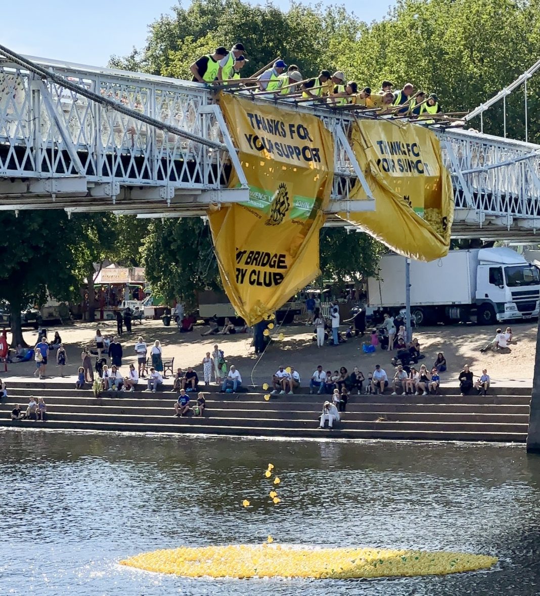 Pictures: The Great Nottingham Duck Race off to a flying start...almost ...
