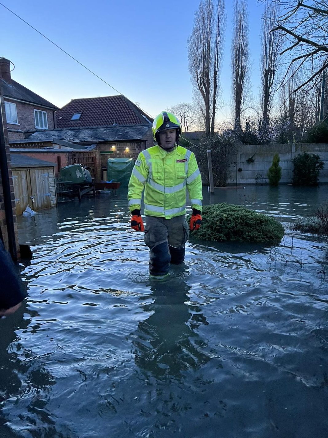 Pictures show extent of flooding in Beeston after burst water main ...