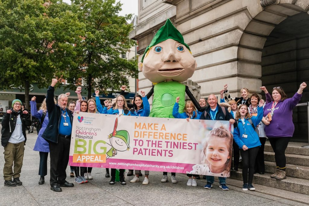 Giant Robin Hood puppet spotted in Nottingham | West Bridgford Wire