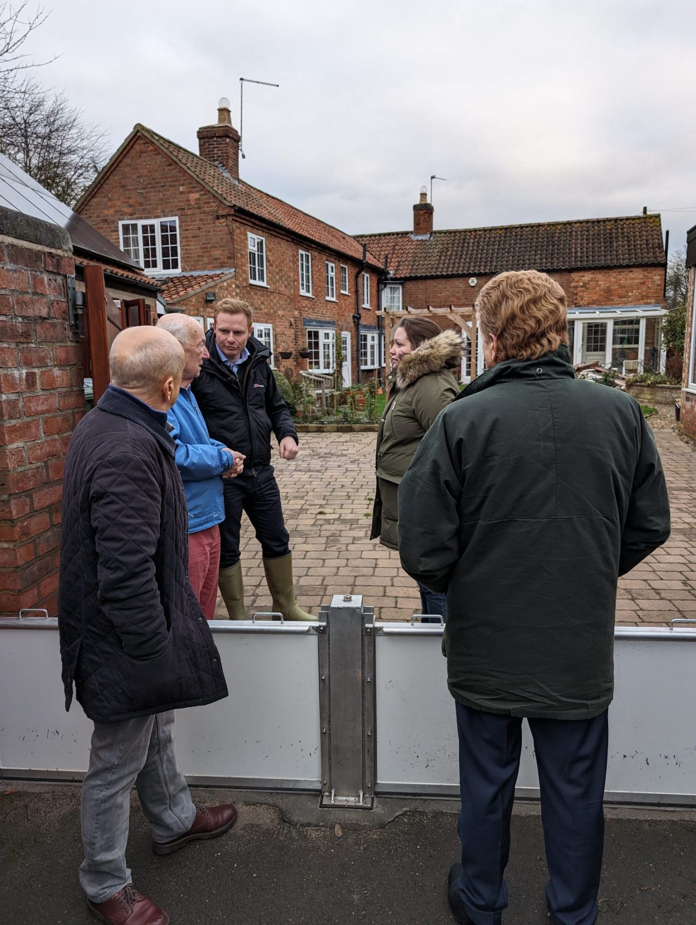 Ruth Edwards brings Flooding Minister to Rushcliffe to see the ...