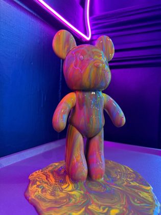 Splash Art Republic: 'Splash and Pour' art venue opens in Nottingham ...