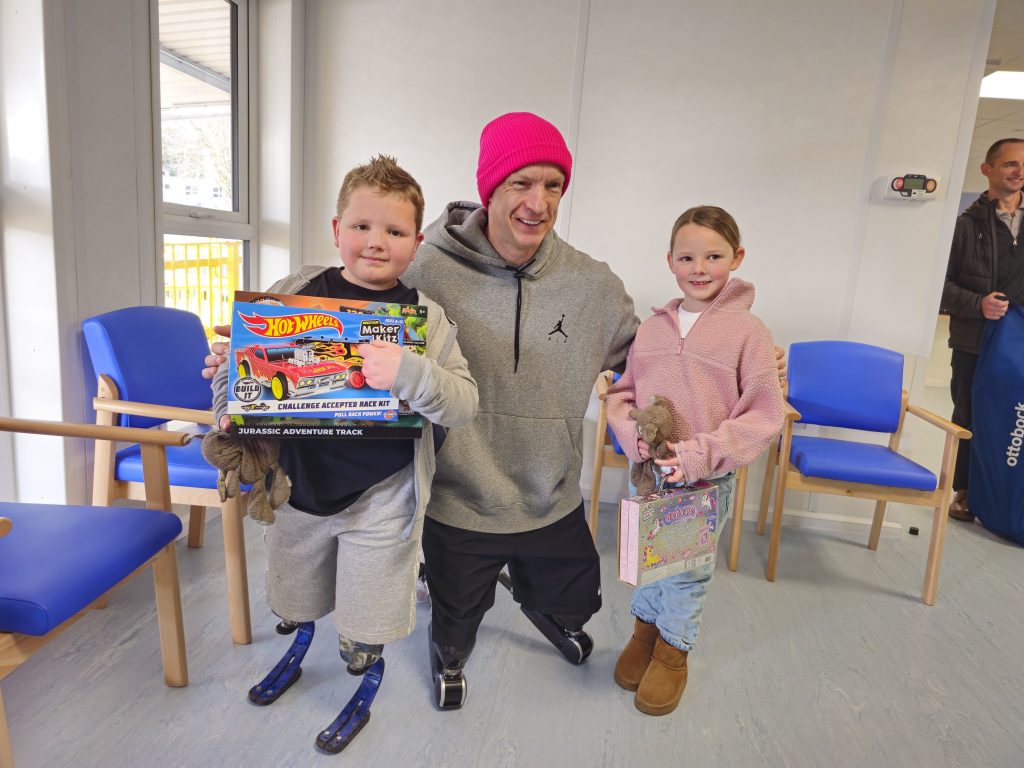 Paralympian Richard Whitehead MBE visits new facility at Nottingham ...