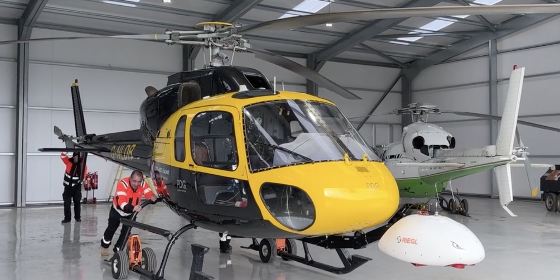Network Rail trials helicopter-borne multi-angle camera system flying ...
