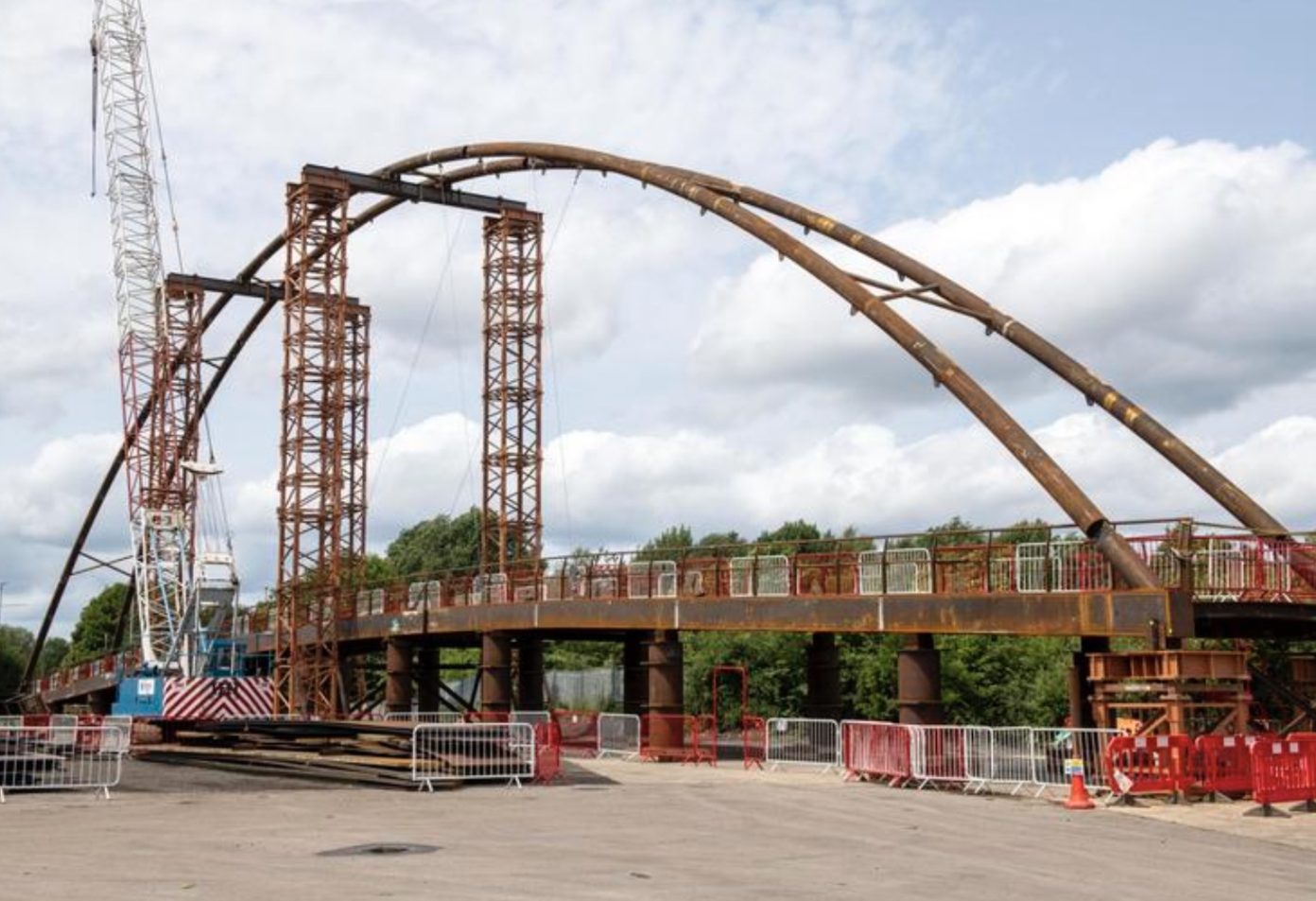 Pictures show Nottingham's new Waterside Bridge fabrication | West ...