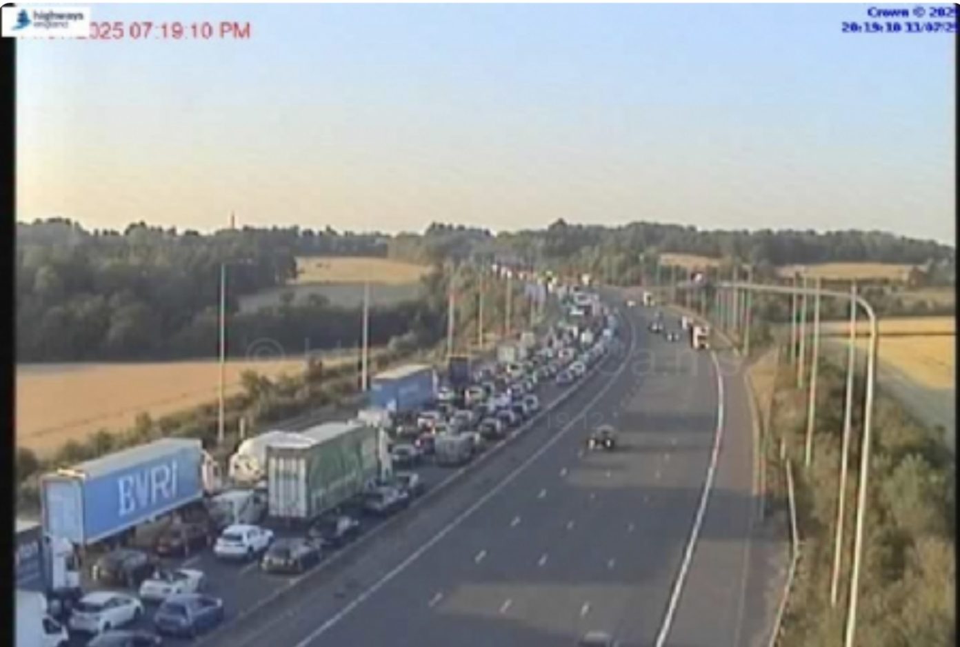 Updates: M1 J25 and slip roads J26 / A610 all closed after serious ...