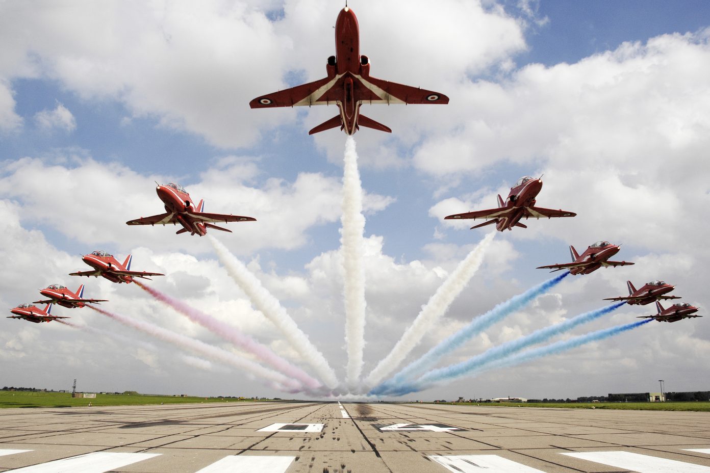 Call for Red Arrows to stay British-made as future under question ...
