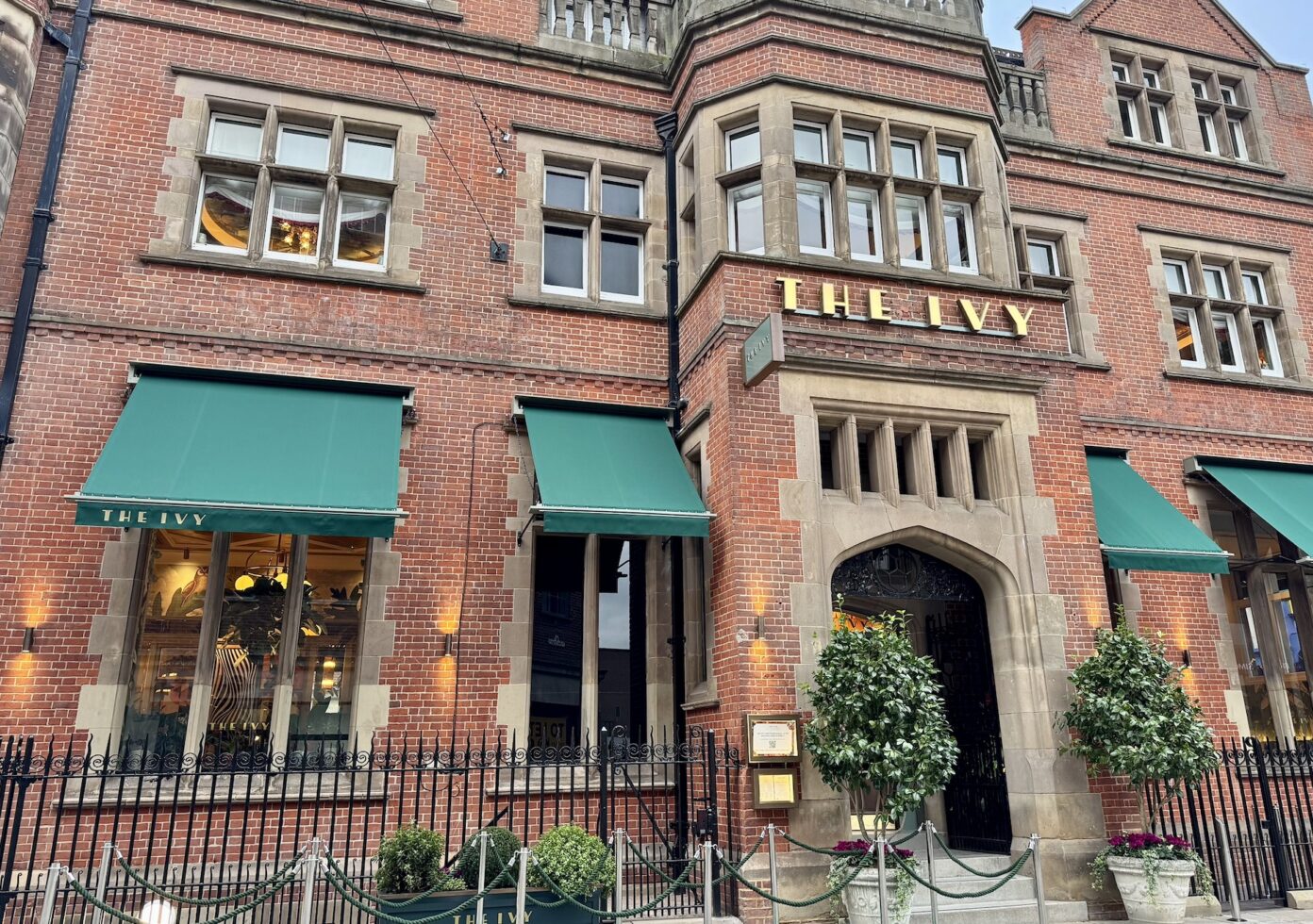 The Ivy: Restaurant announces opening date for Nottingham city ...