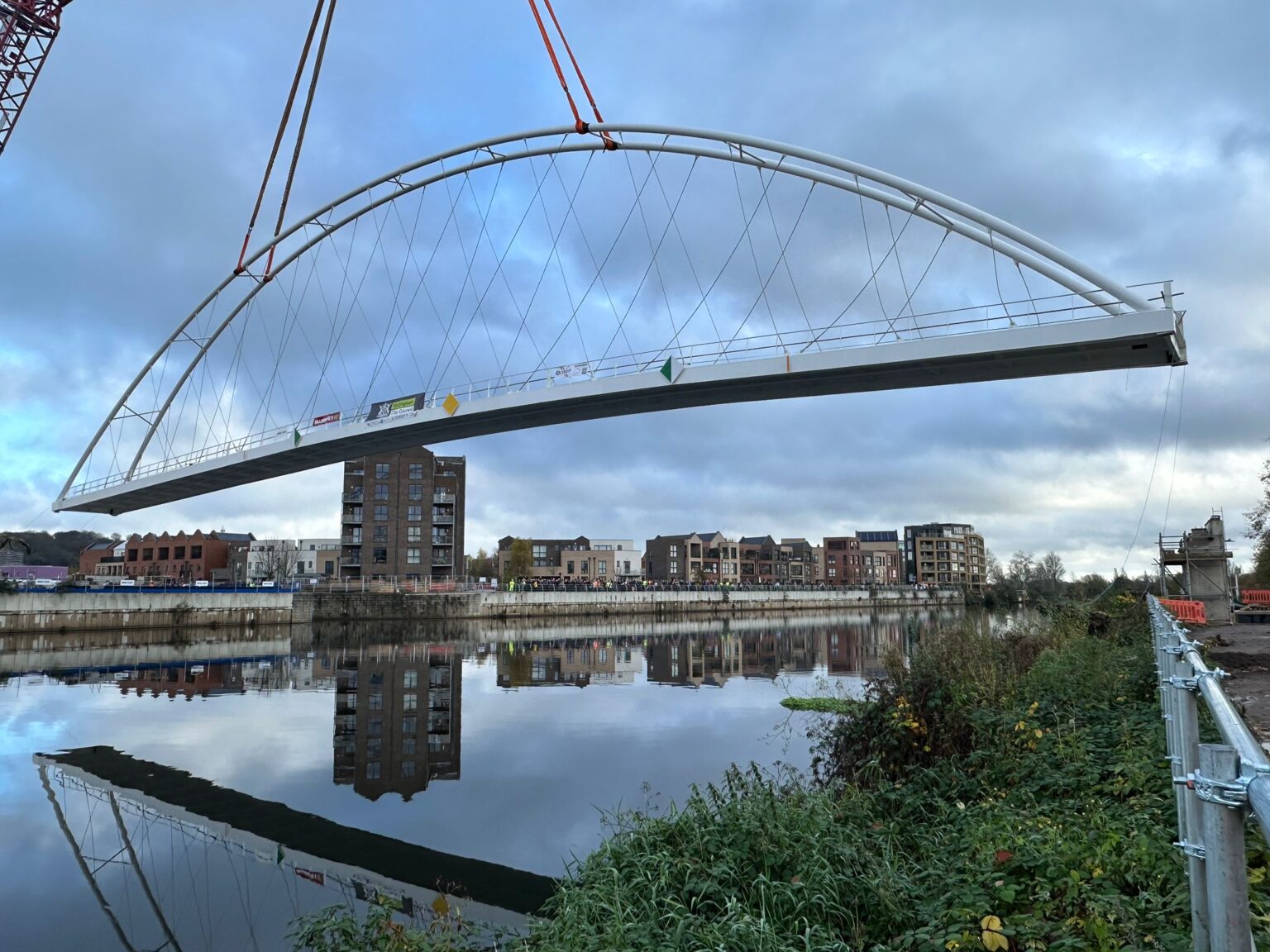 New images show Waterside Bridge slowly lifted into its River Trent ...