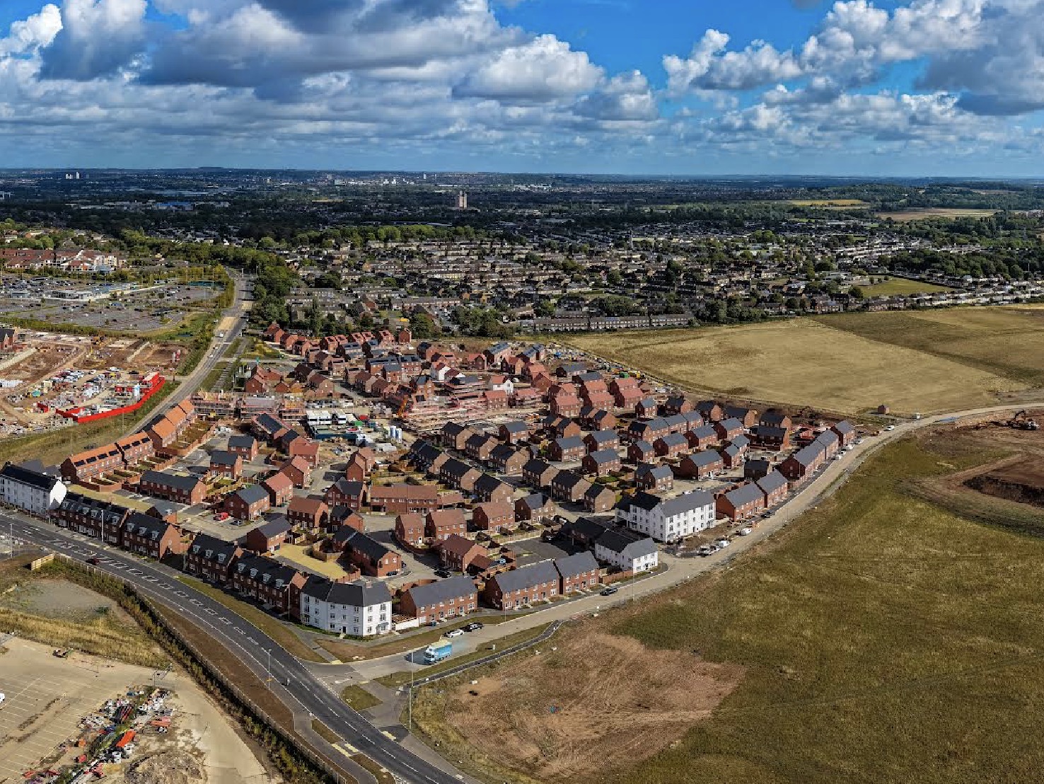 New homes underway at Fairham as business park progresses | West ...