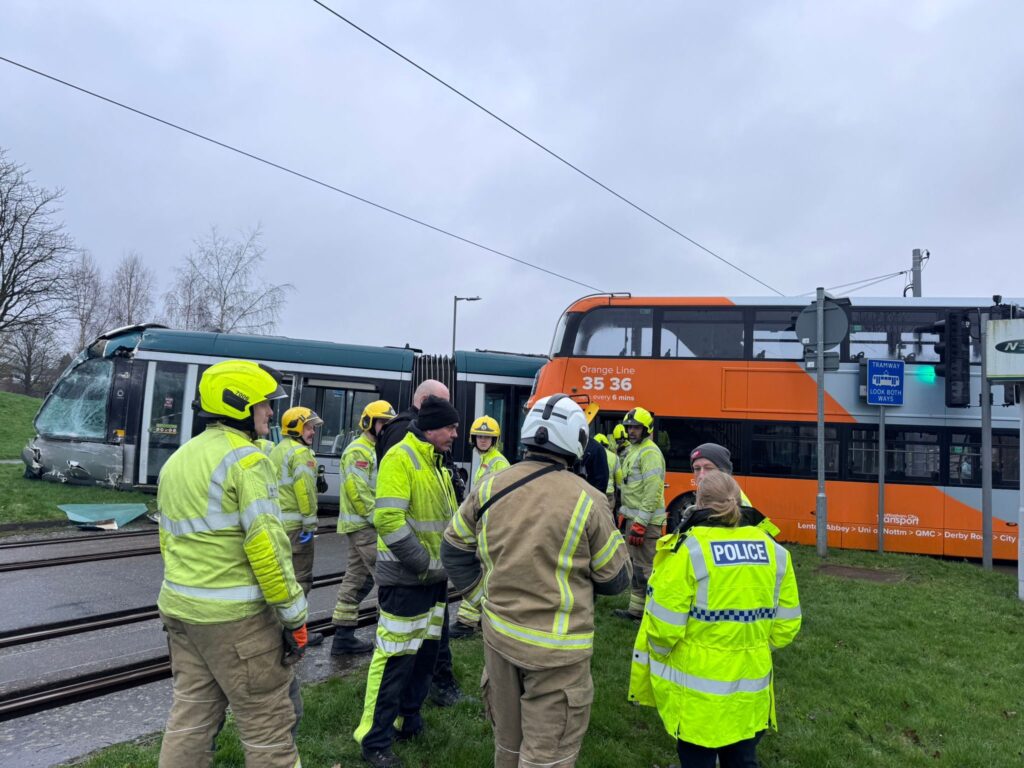Trams: Friday NET update on services after tram crash and derailment ...