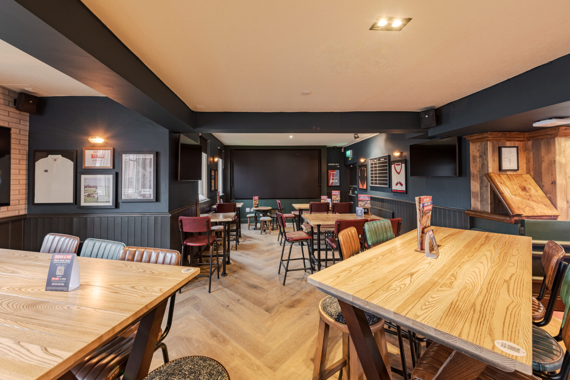 Pub reopens after £340,000 transformation into 'grandstand' sports ...