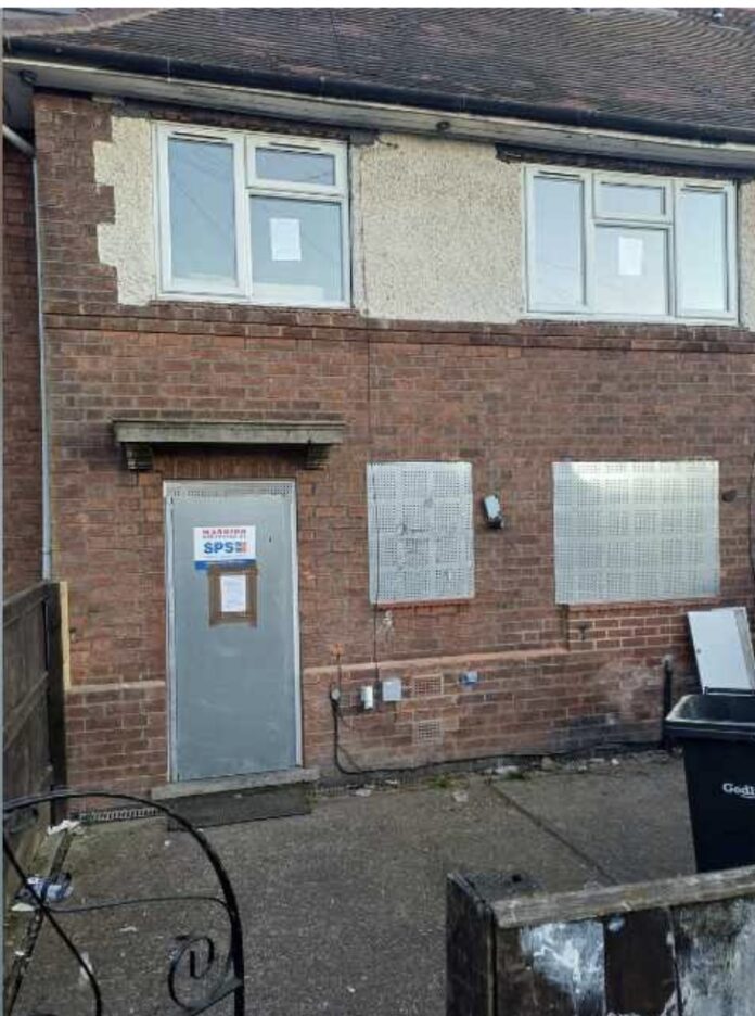 Police close down property after loud noise complaints and ASB concerns ...